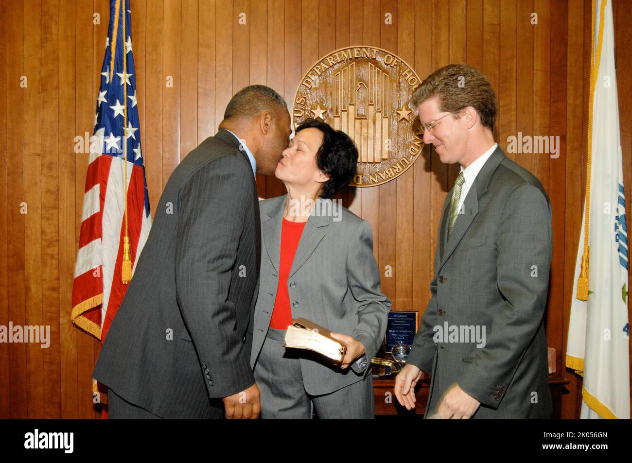 Swearing in ceremony for Deputy Secretary Ron Sims, with Secretary ...