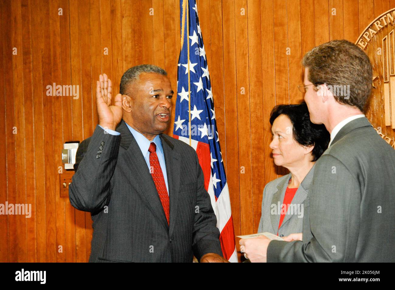 Swearing in ceremony for Deputy Secretary Ron Sims, with Secretary ...