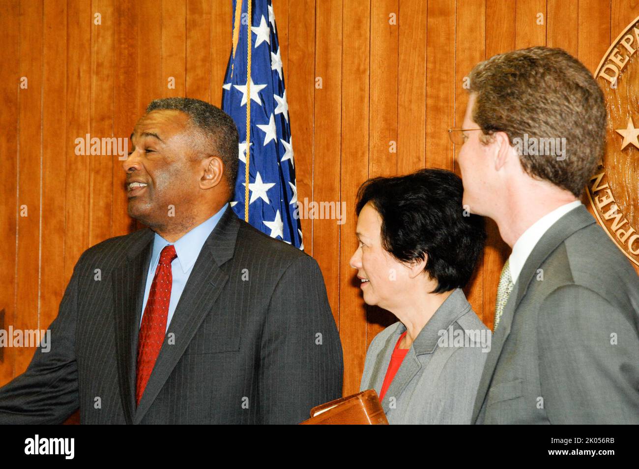 Swearing in ceremony for Deputy Secretary Ron Sims, with Secretary ...