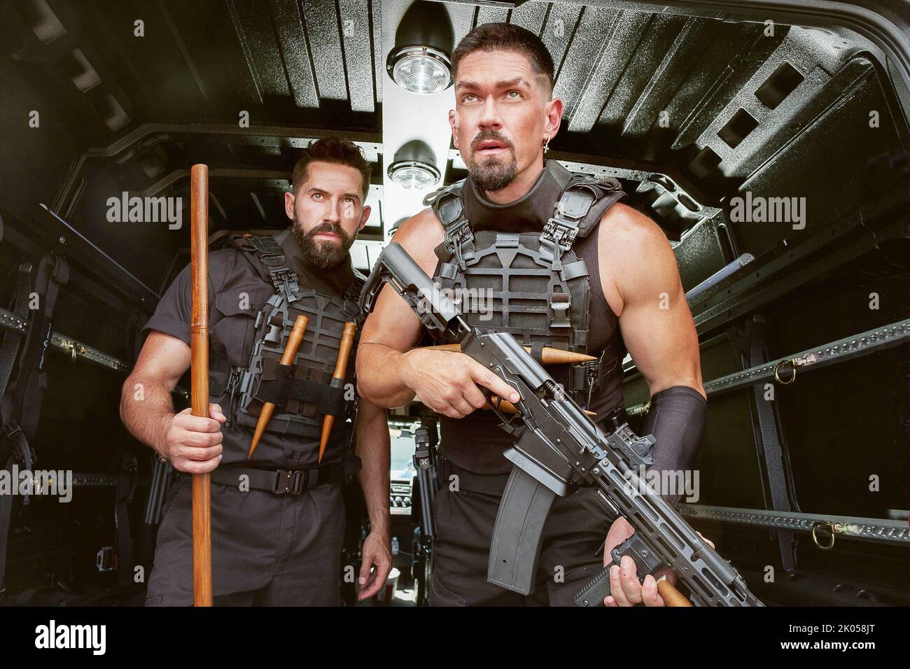 DAY SHIFT, from left: Scott Adkins, Steve Howey, 2022. ph: Andrew ...