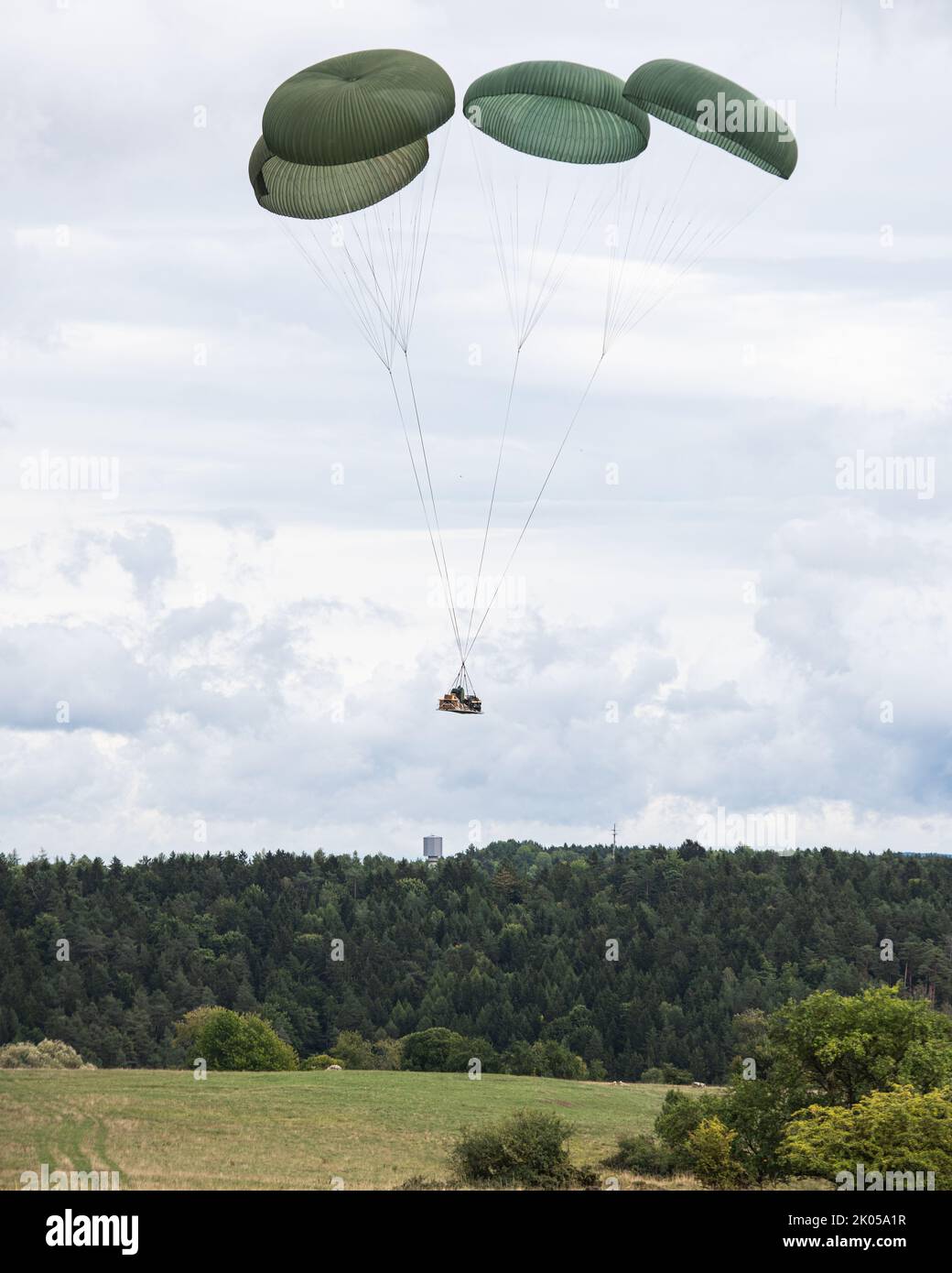 U.S. Army paratroopers assigned the 173rd Brigade Support Battalion ...