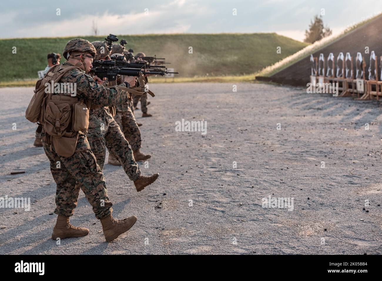 U.S. Marines with Combat Logistics Regiment 37, 3rd Marine Logistics ...