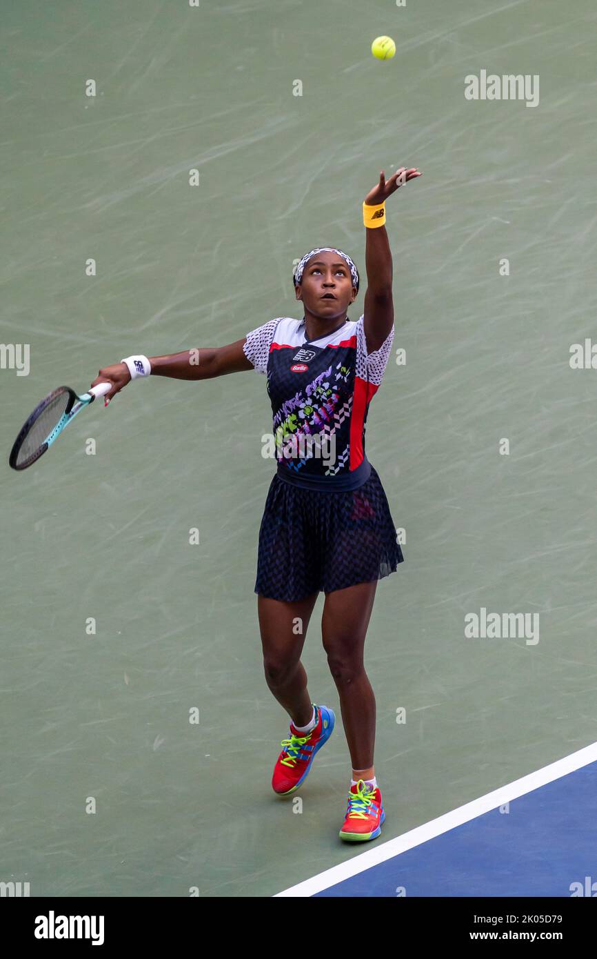 Coco Gauff (USA) competing at the 2022 US Open Stock Photo - Alamy