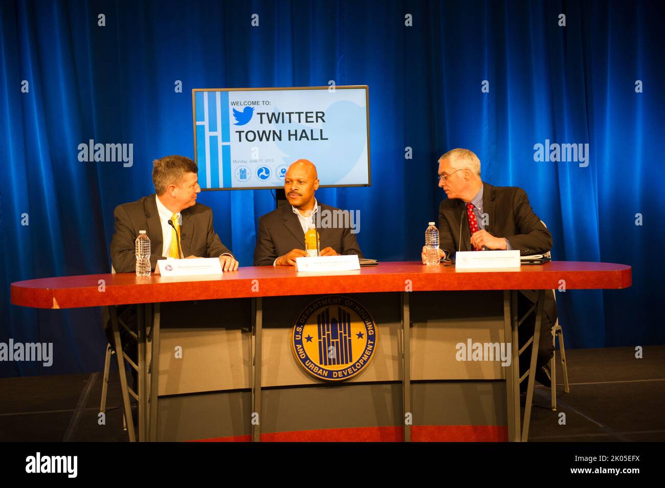 Twitter Town Hall event at HUD headquarters, with Deputy Secretary ...