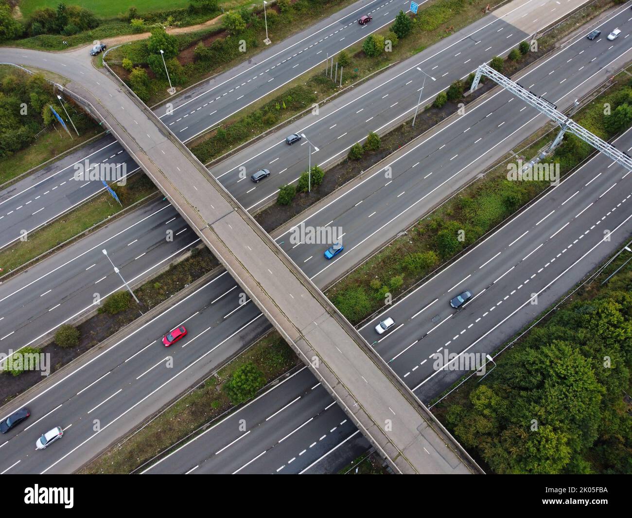 Intersection footage hi-res stock photography and images - Alamy