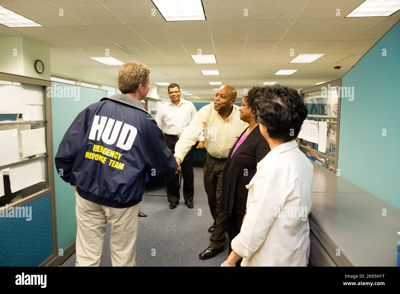 Secretary Shaun Donovan greeting HUD employees and thanking them for ...