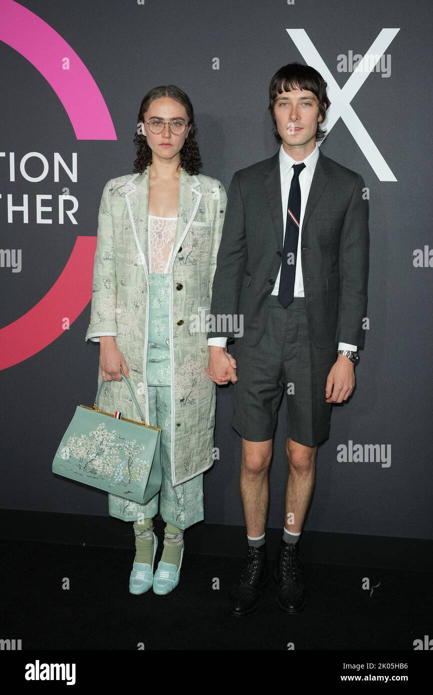 Harper`s BAZAAR Global ICONS Portfolio And Bloomingdale`s 150th ...