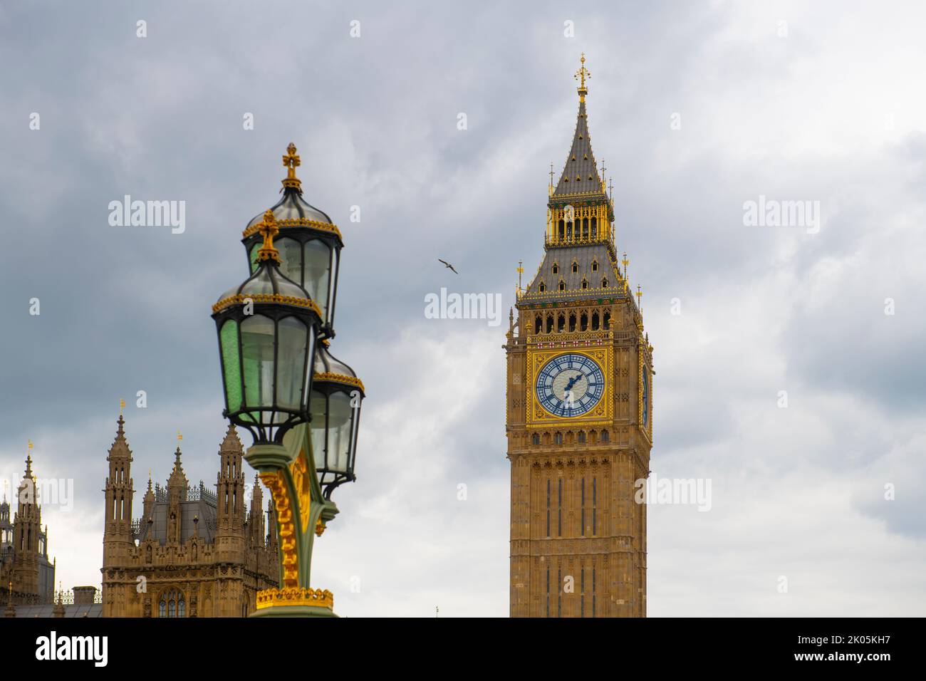 Big Ben, Great Bell of clock tower at the Palace of Westminster in ...