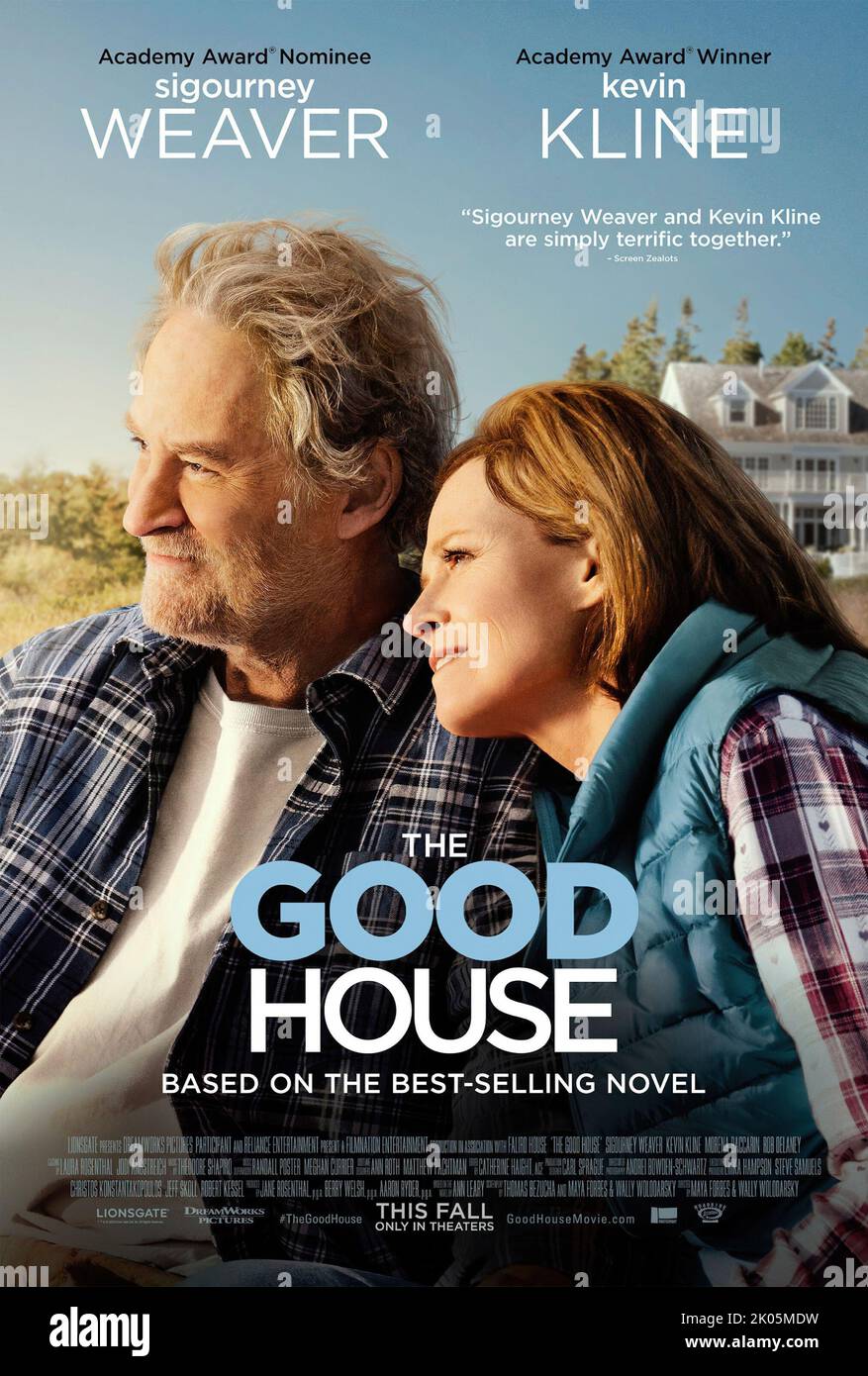 THE GOOD HOUSE, US poster, from left: Kevin Kline, Sigourney Weaver, 2021. ph: Michael Tompkins ...