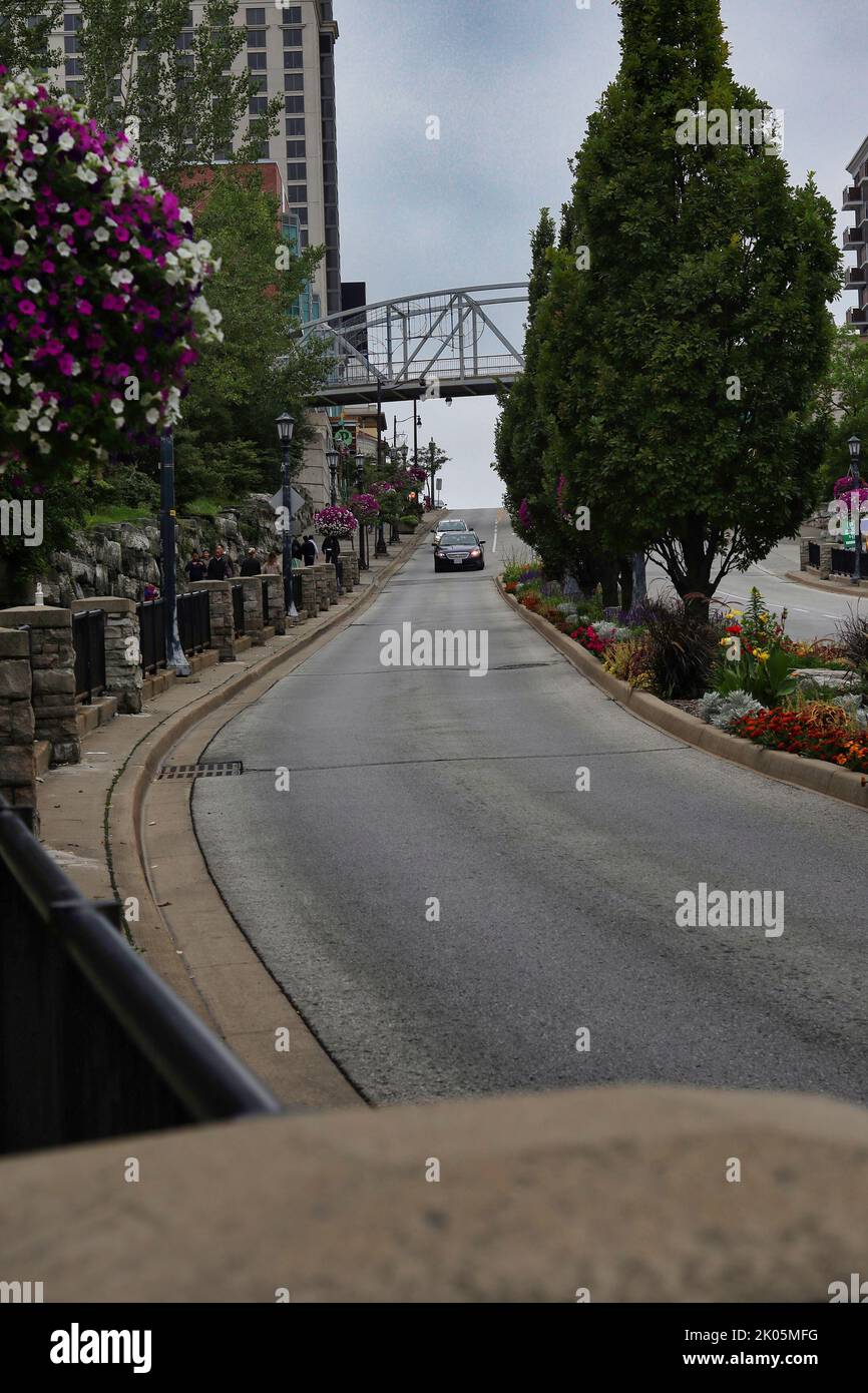 Short trip to Niagara Falls ,Canada. Nice temperature for walk and ...