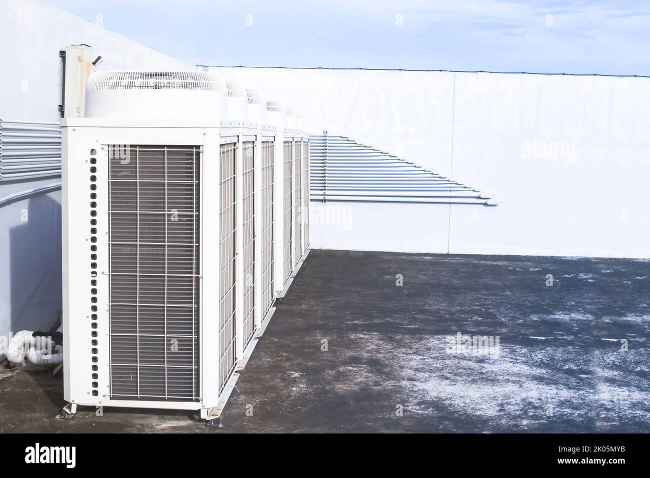 Air conditioning (HVAC) on the roof of an industrial building Stock ...