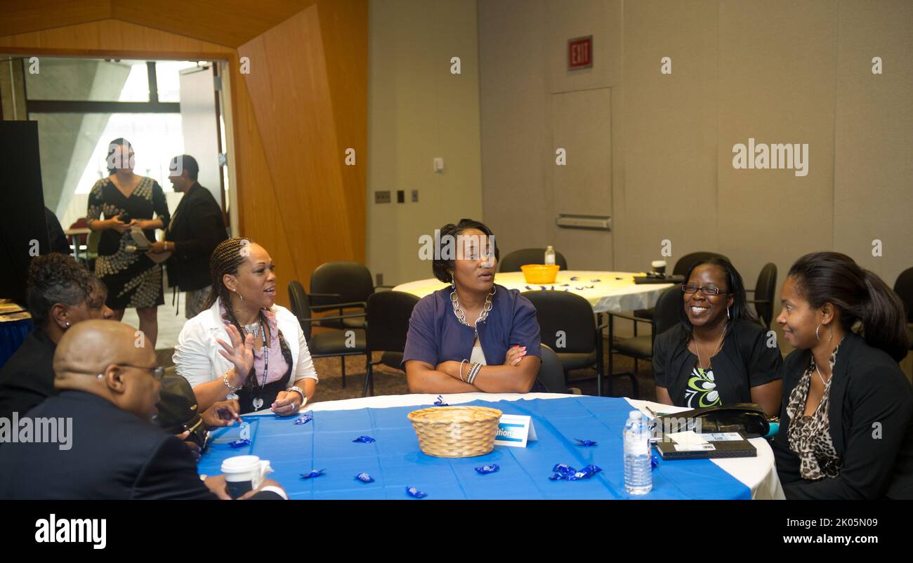 Women's Equality Day: Speed Mentoring Program activities, HUD ...