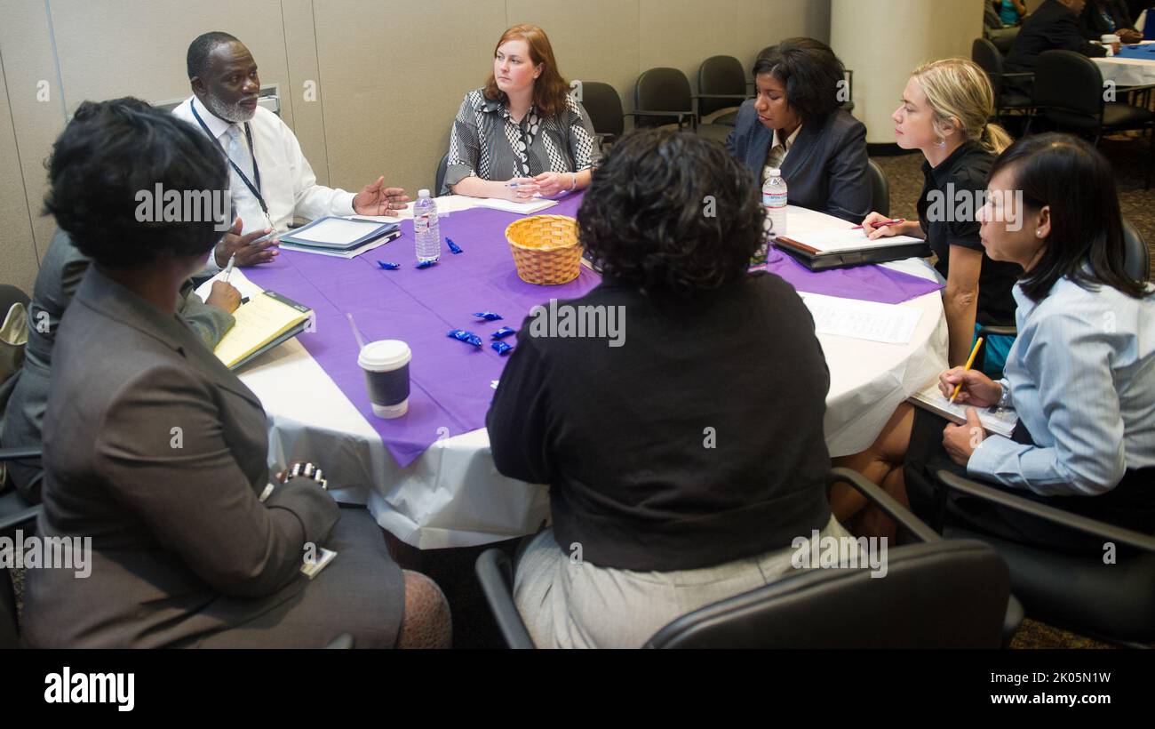 Women's Equality Day: Speed Mentoring Program activities, HUD ...