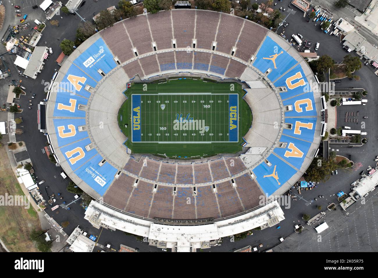 A general overall aerial view of the Rose Bowl Stadium football field ...