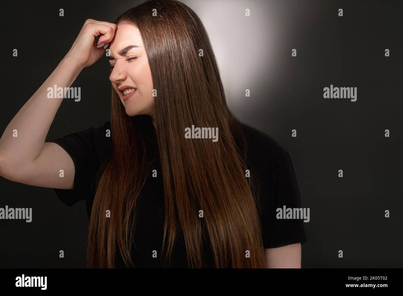 hurt woman portrait domestic violence frustrated Stock Photo - Alamy