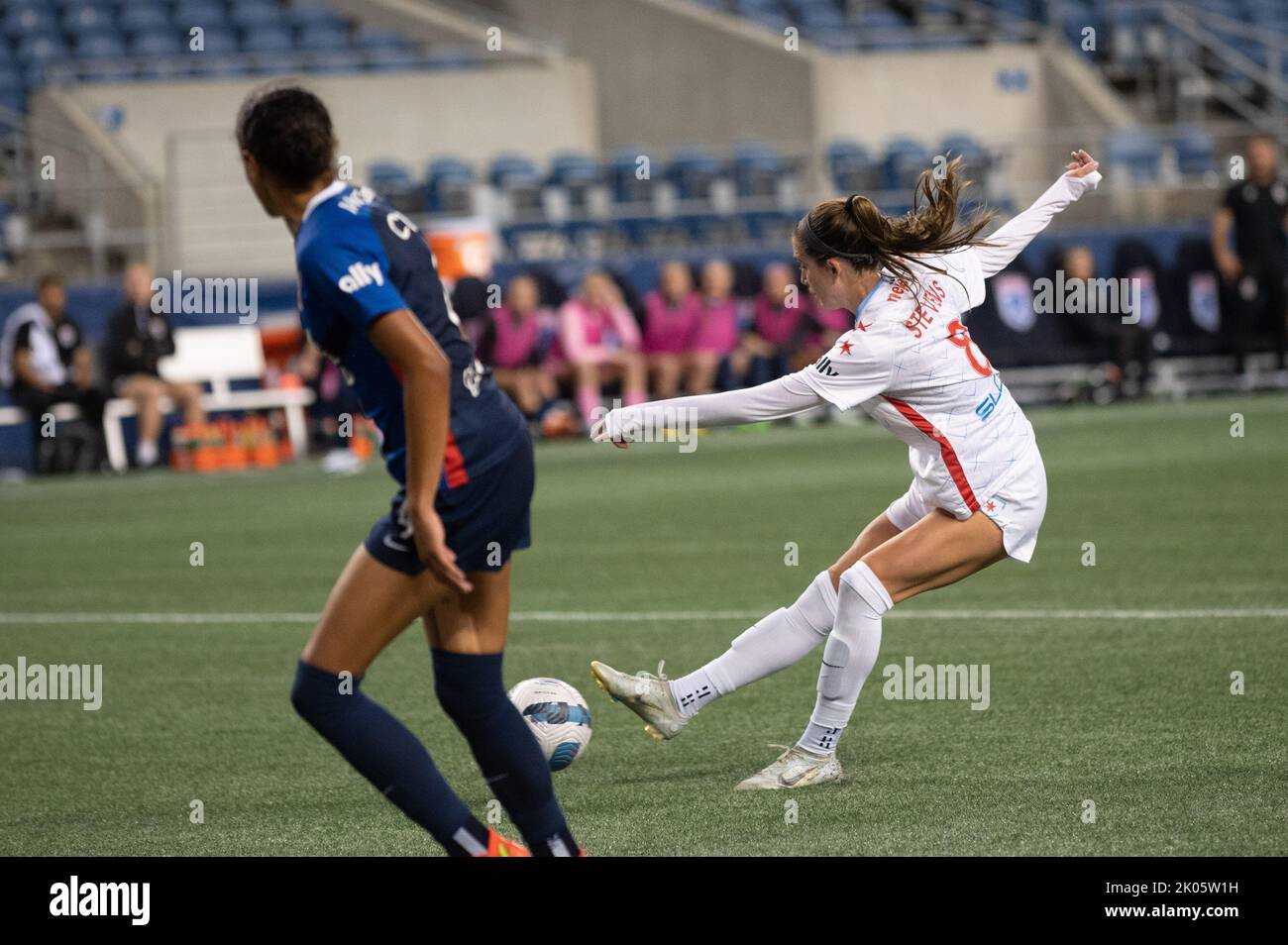 Ella stevens hi-res stock photography and images - Alamy