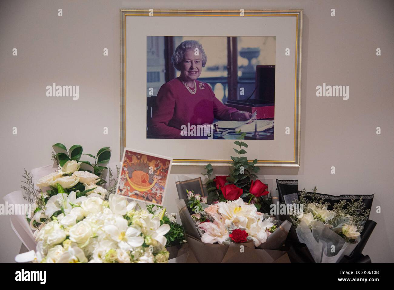 Bangkok, Thailand. 10th Sep, 2022. Flowers from the visitors lay in ...