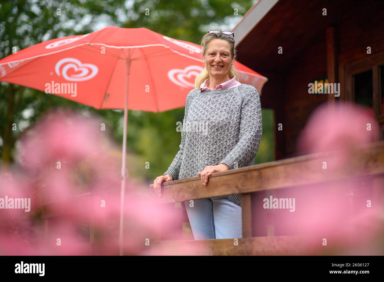 Bittkau, Germany. 07th Sep, 2022. Stefanie Gruber from the campsite ...