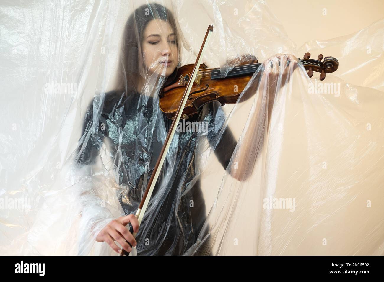 Social isolation hi-res stock photography and images - Alamy