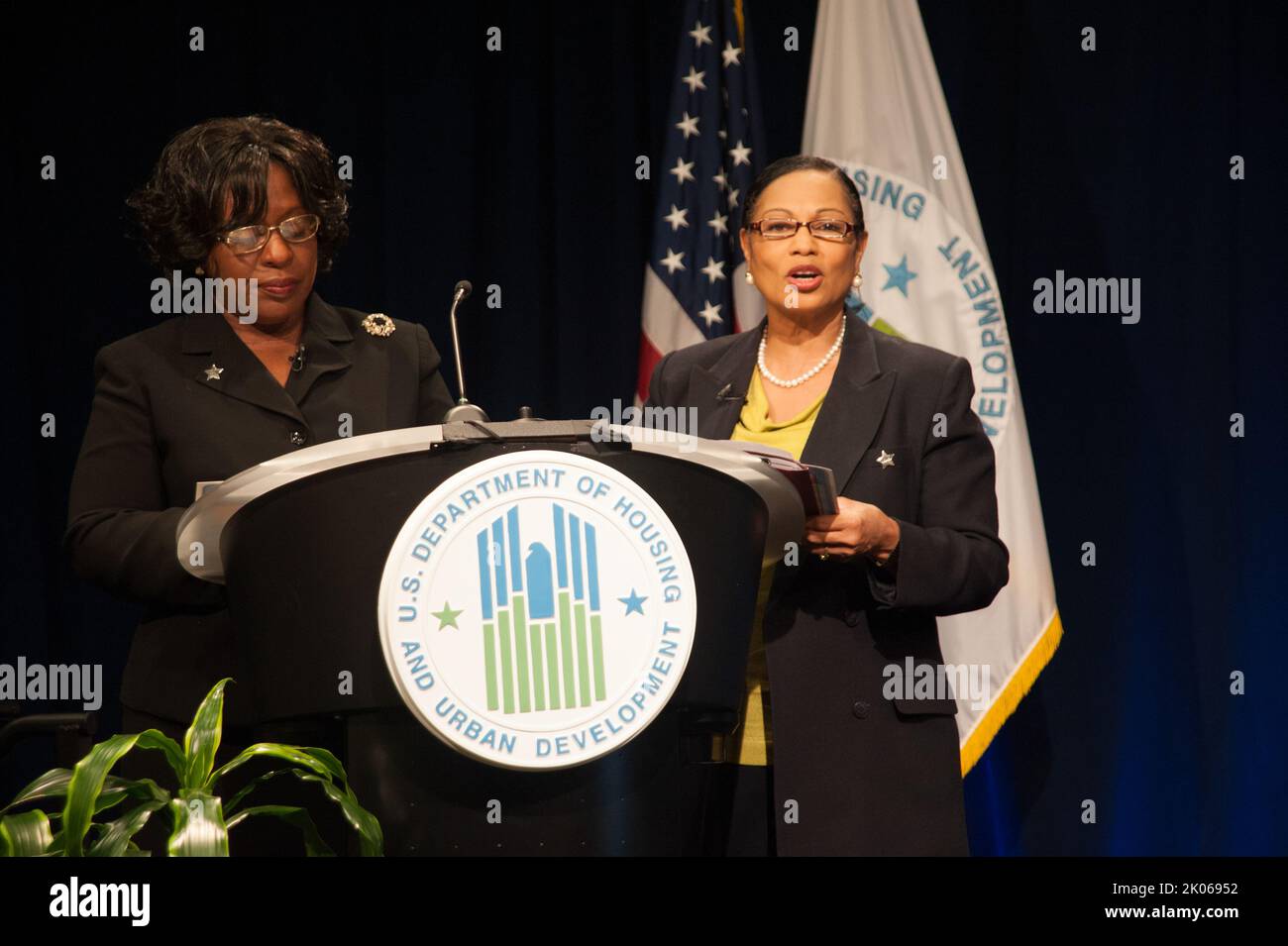 Office of the Chief Human Capital Officer (OCHCO) all-hands closeout ...