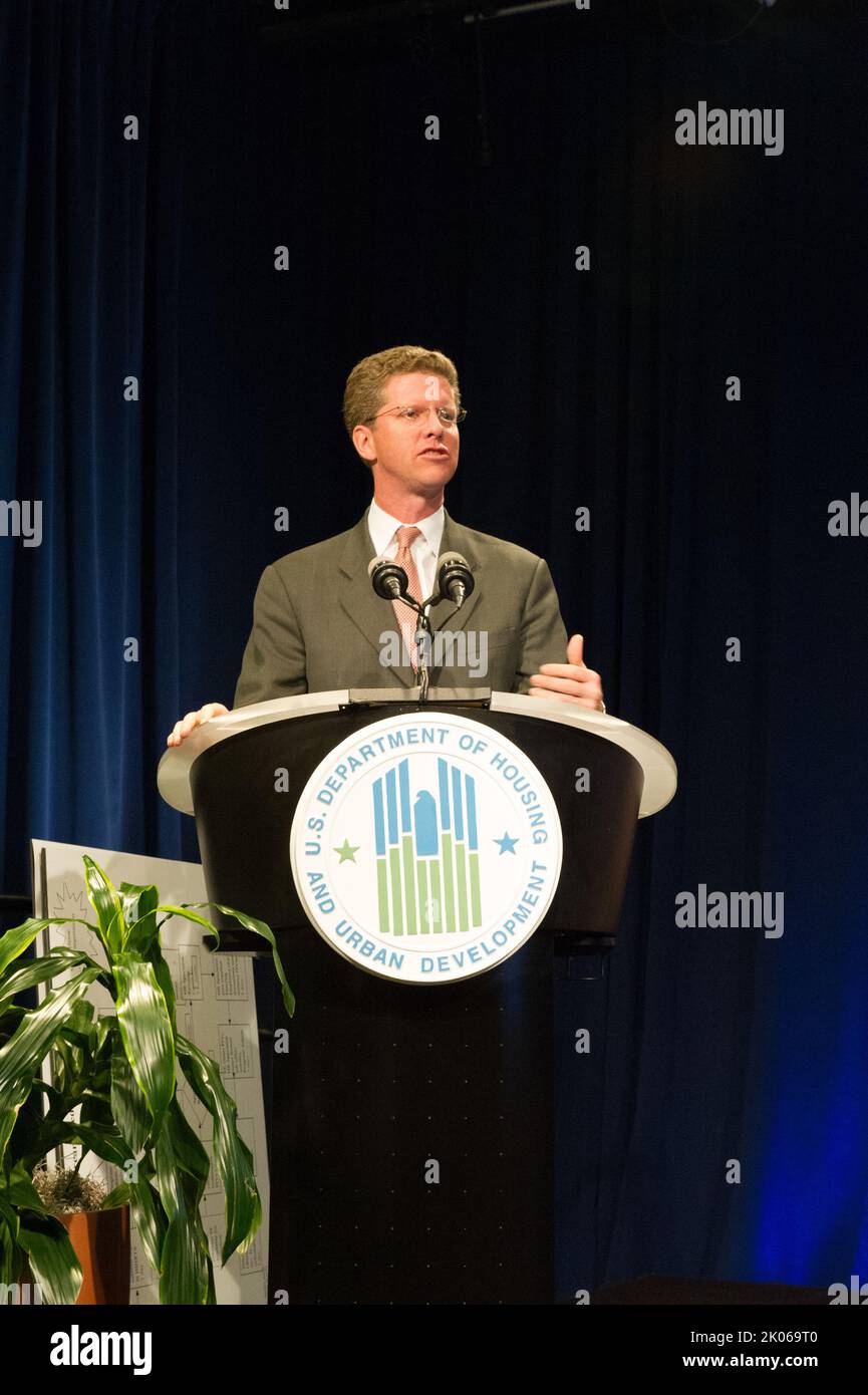 Presentation at HUD headquarters on federal government hiring reform ...