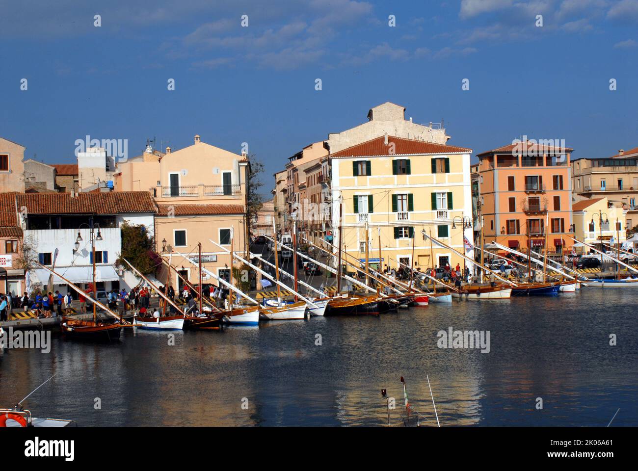 Centro abitato hi-res stock photography and images - Alamy