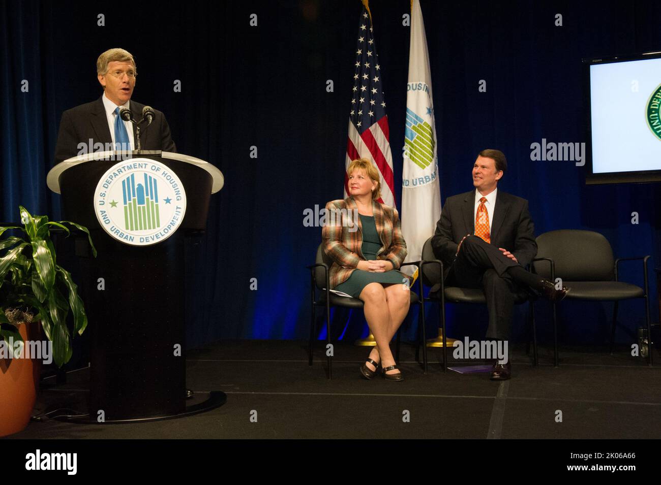 Office of personnel management hi-res stock photography and images - Alamy