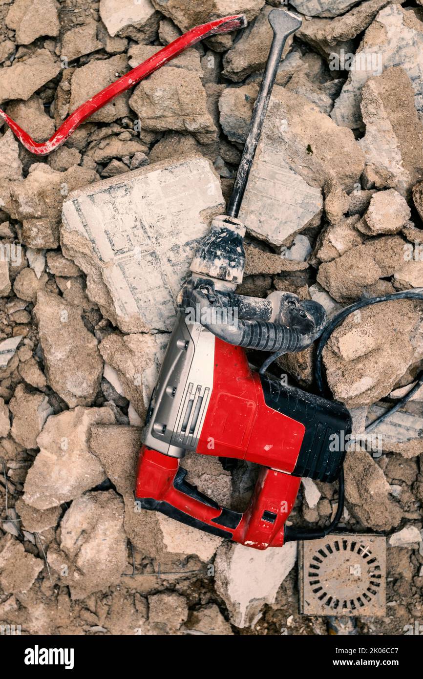 Concrete crowbar hi-res stock photography and images - Alamy