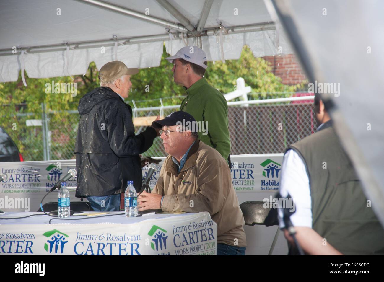 Jimmy and rosalynn carter work project hi-res stock photography and ...