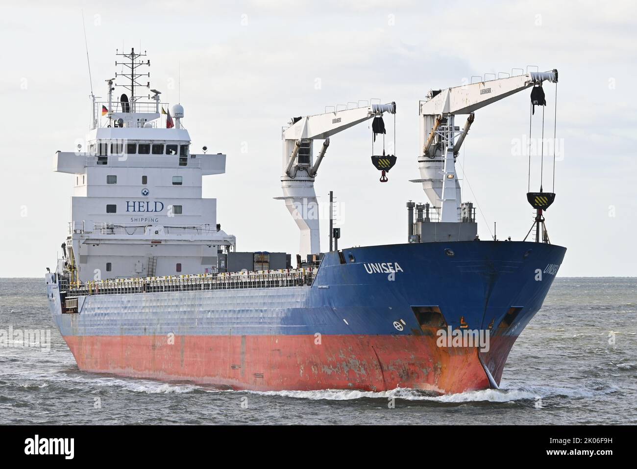 UNISEA arrives at Cuxhaven Stock Photo - Alamy