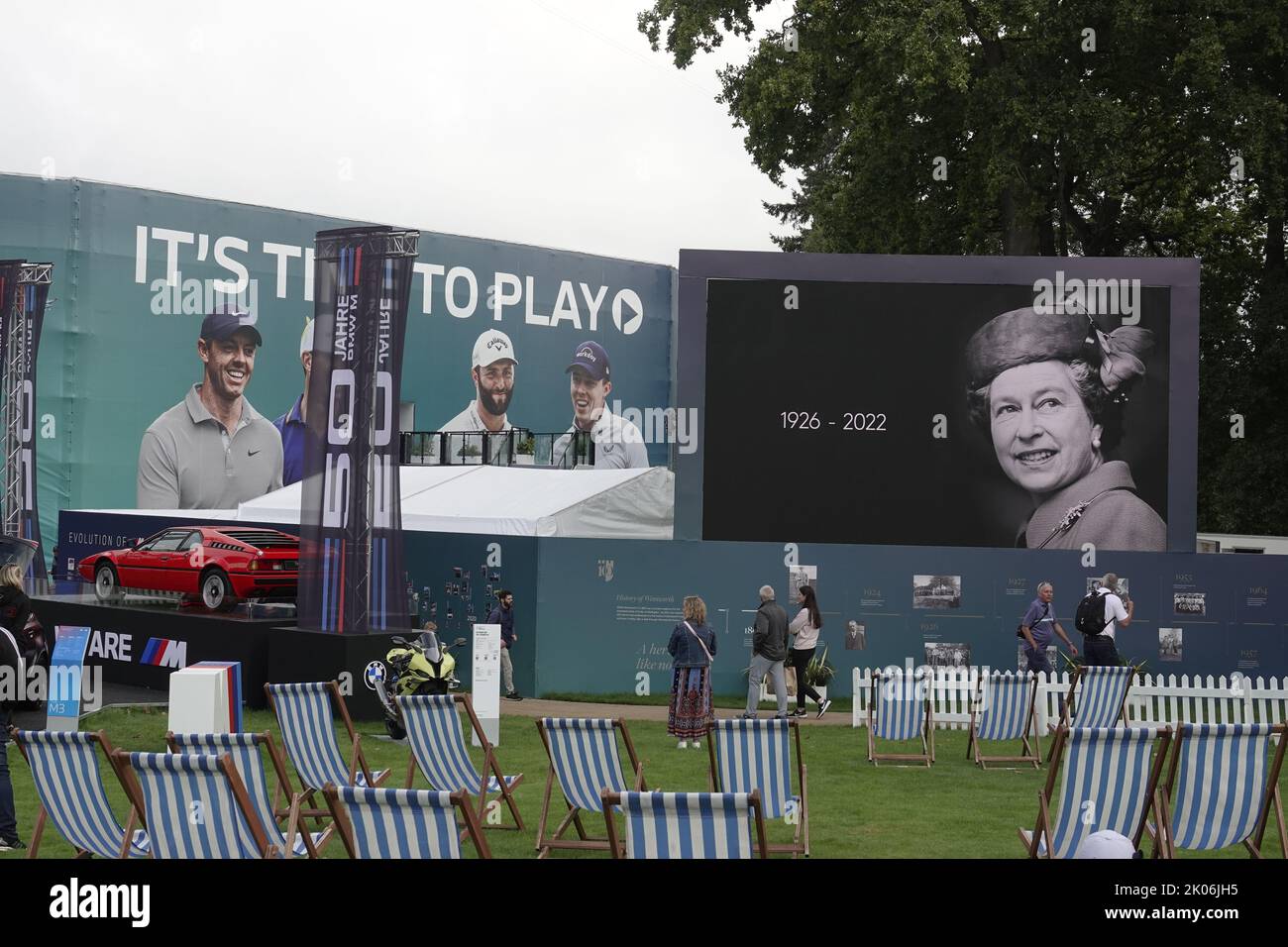 Hrh queen elizabeth proclamation hi-res stock photography and images ...