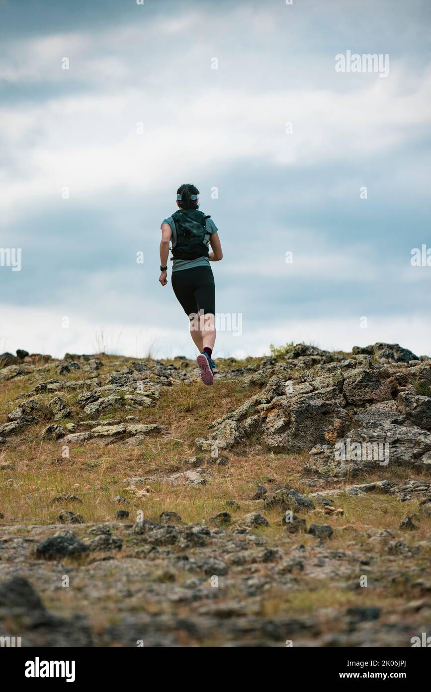Female runner back low angle hi-res stock photography and images - Alamy