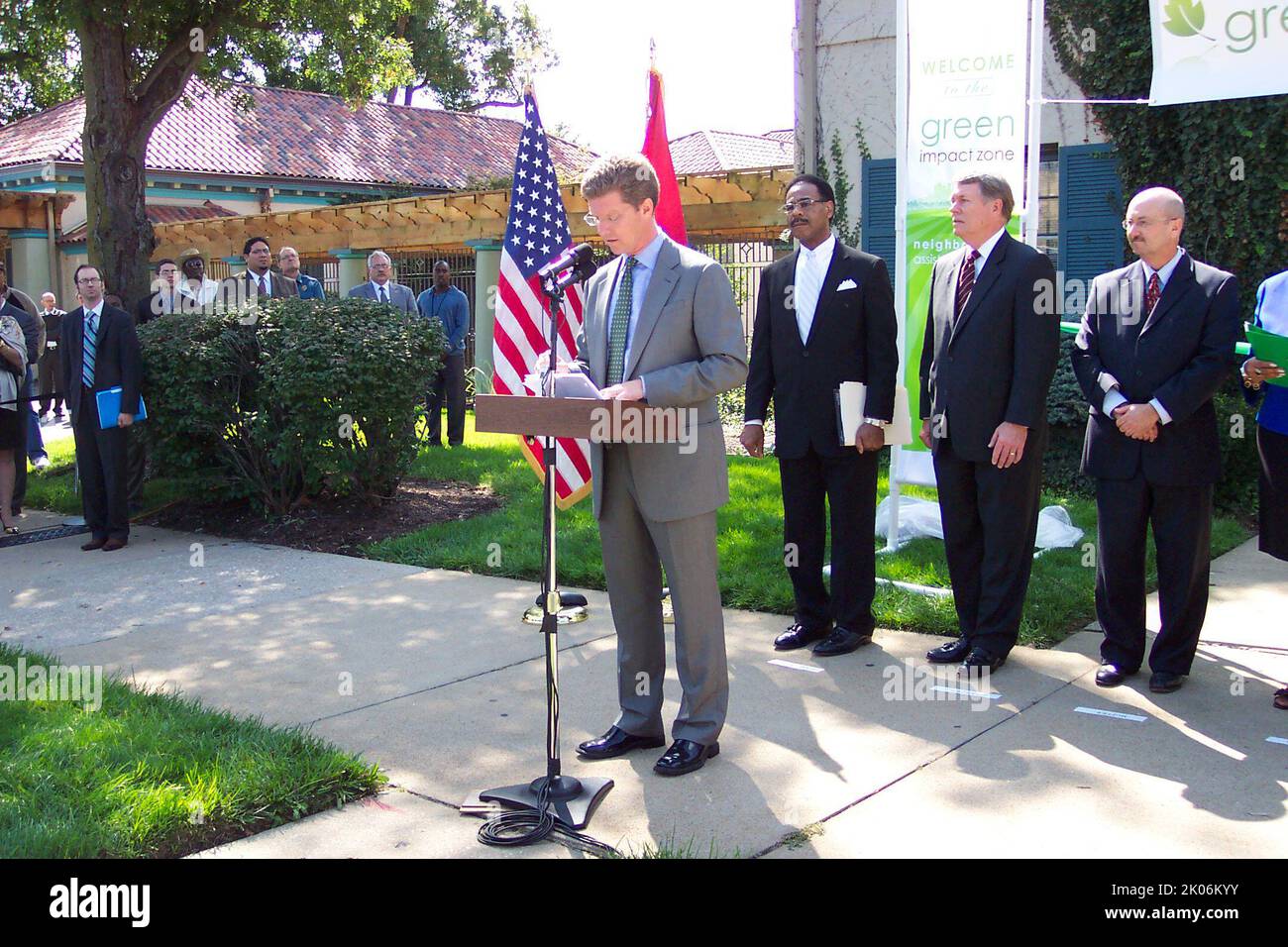 Secretary Shaun Donovan on Green Impact Zone tour in Kansas City ...