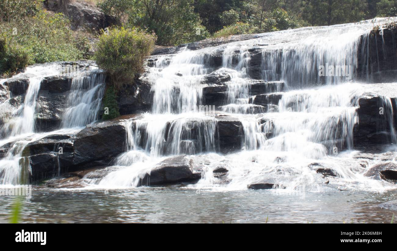 Beautiful waterfalls in india hi-res stock photography and images - Alamy