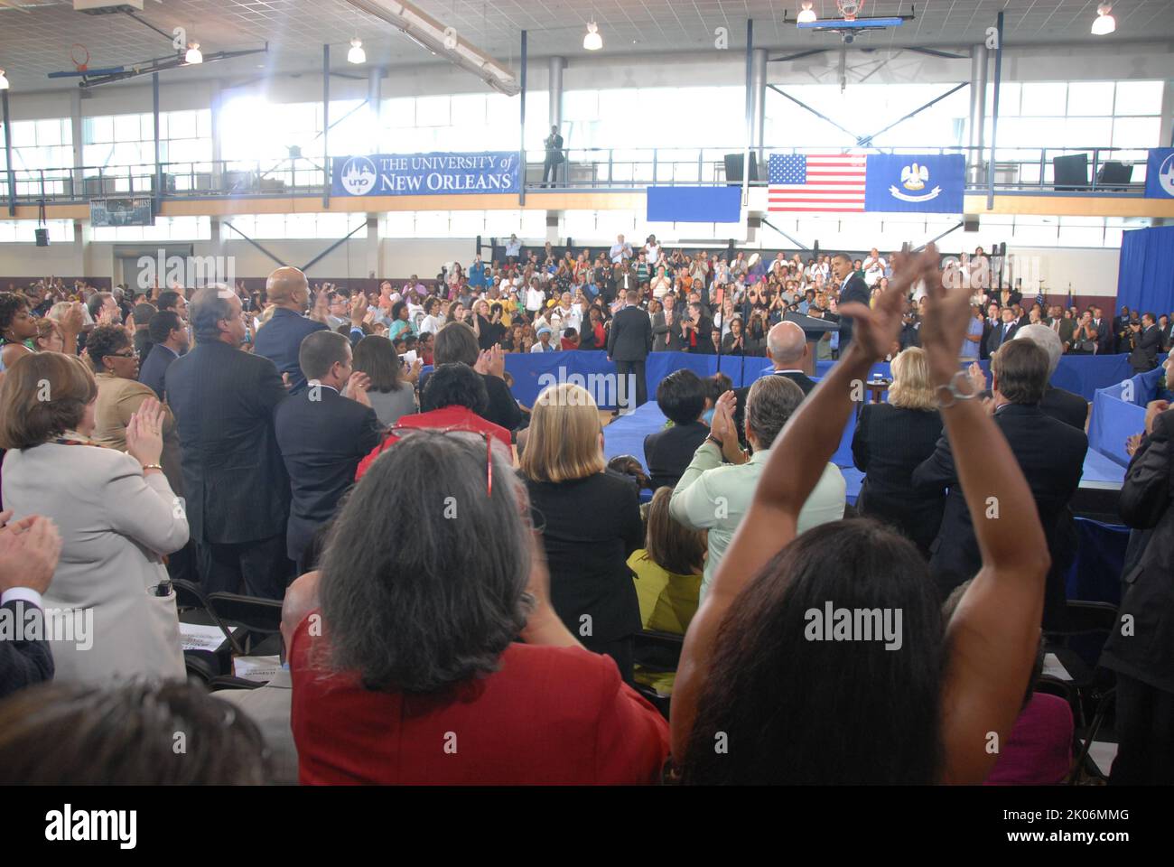 President Barack Obama delivering address, greeting crowd in New ...