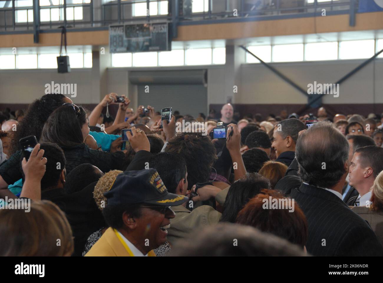 President Barack Obama delivering address, greeting crowd in New ...