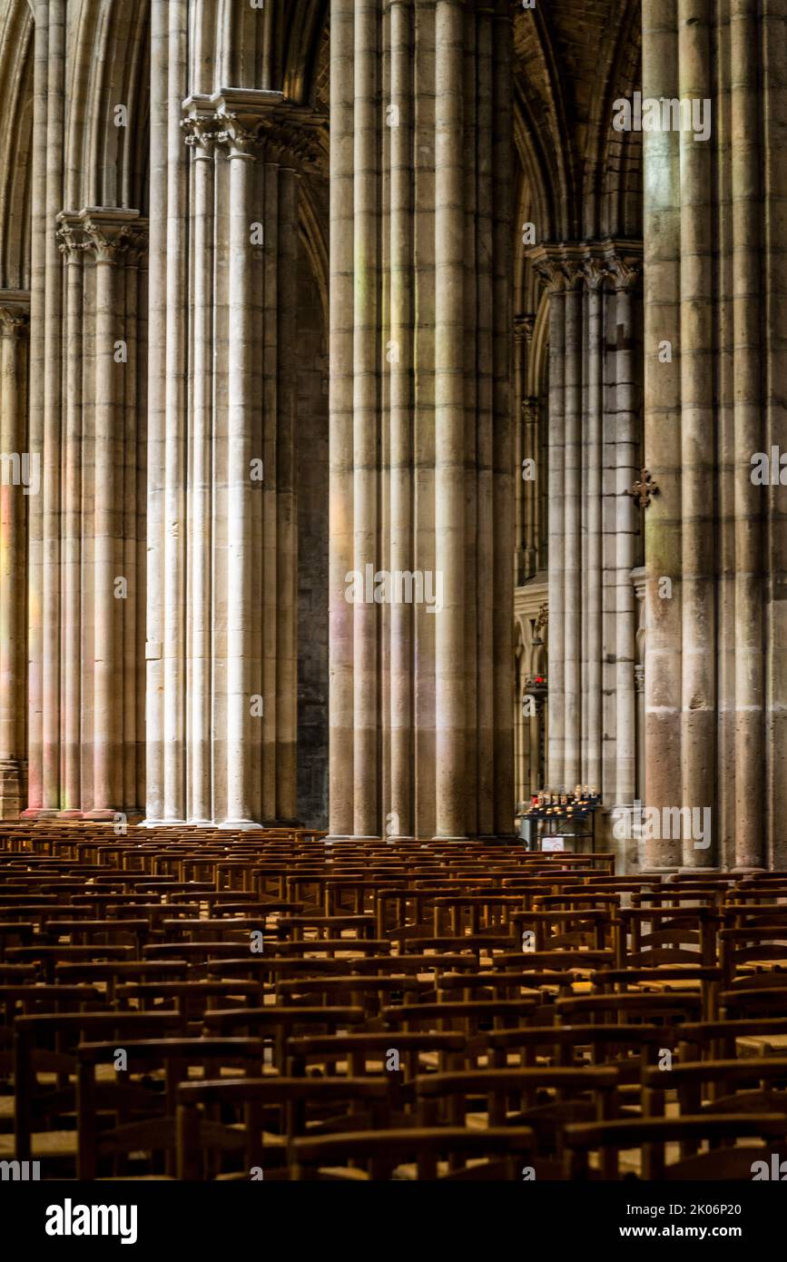 Arches of the nave, Basilica of Saint-Denis, a cathedral of singular ...