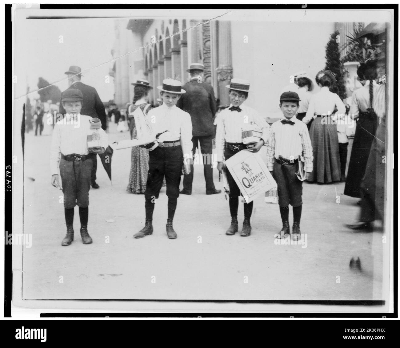 Quaker oats illinois hi-res stock photography and images - Alamy