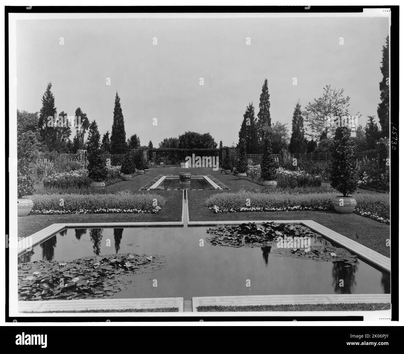 "Beacon Hill House," Arthur Curtiss James house, Beacon Hill Road ...