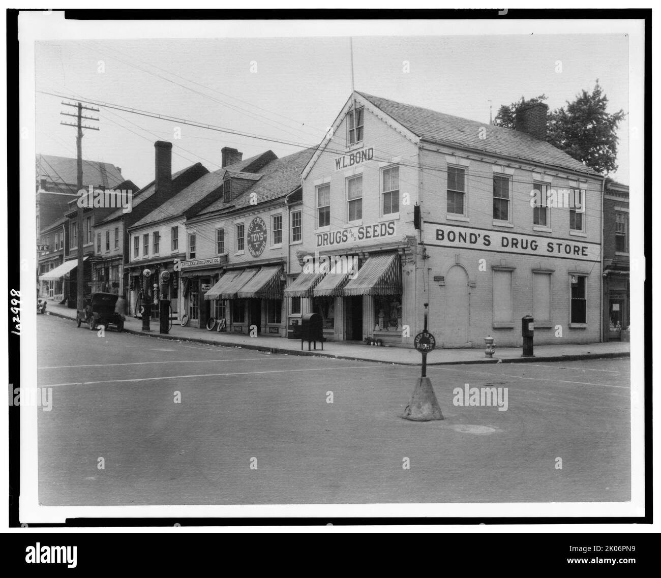 Row shops exterior Cut Out Stock Images & Pictures - Alamy