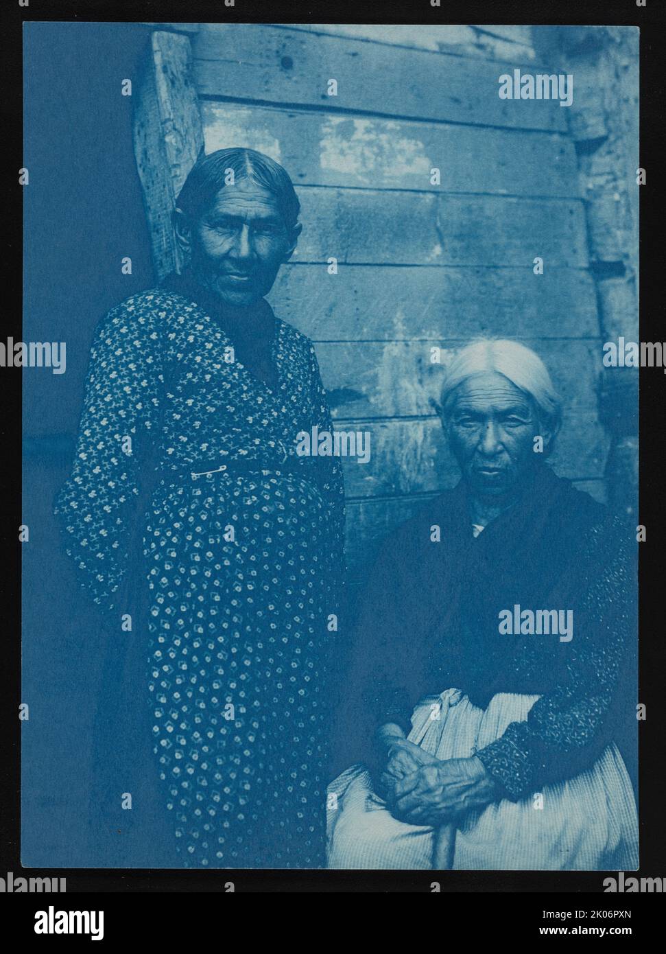 Two Native American women, posed, on Mackinac Island, 1903 ...