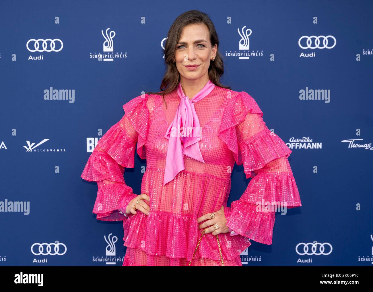 Berlin, Germany. 09th Sep, 2022. Nadine Heidenreich comes to the award ...