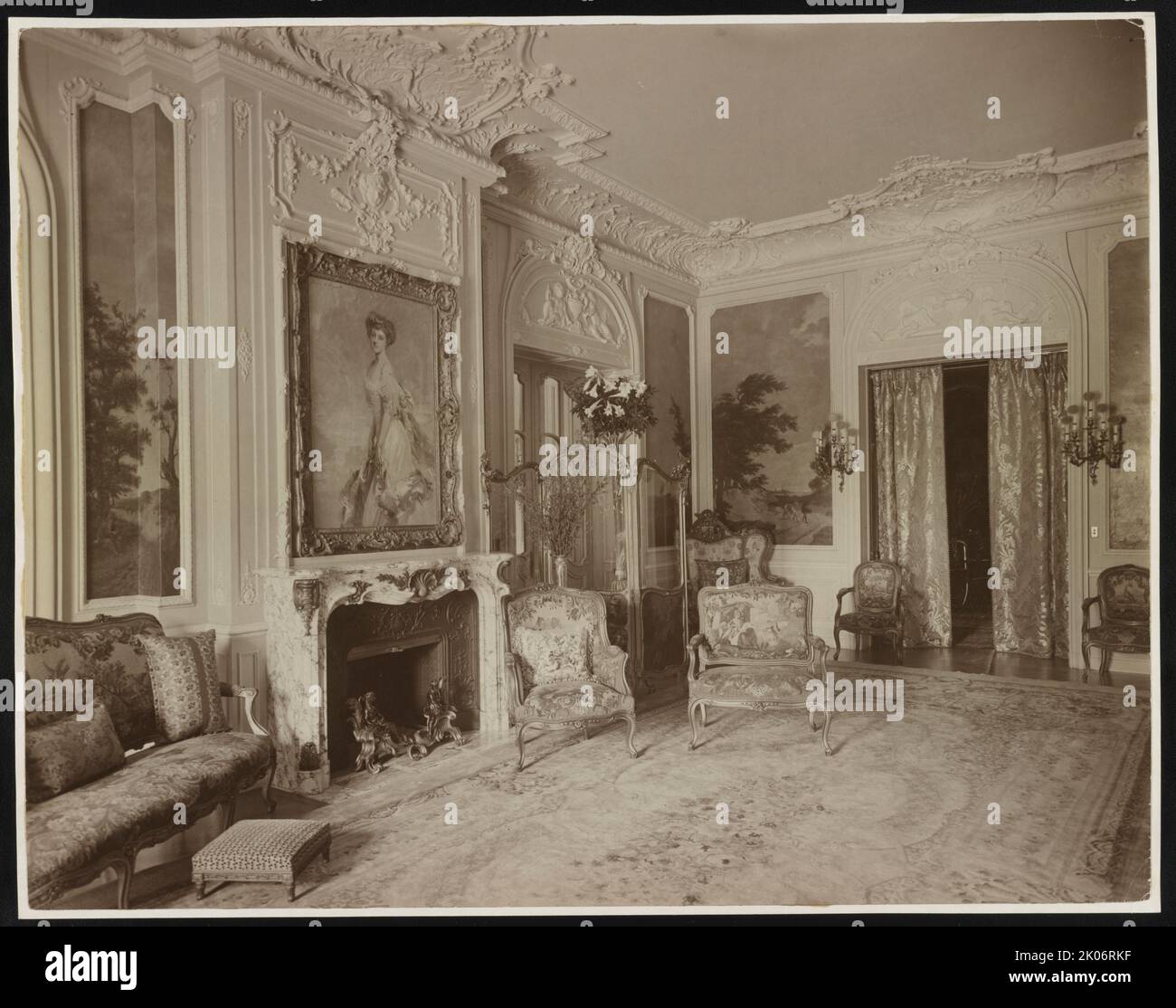 American drawing room 1920 hi-res stock photography and images - Alamy