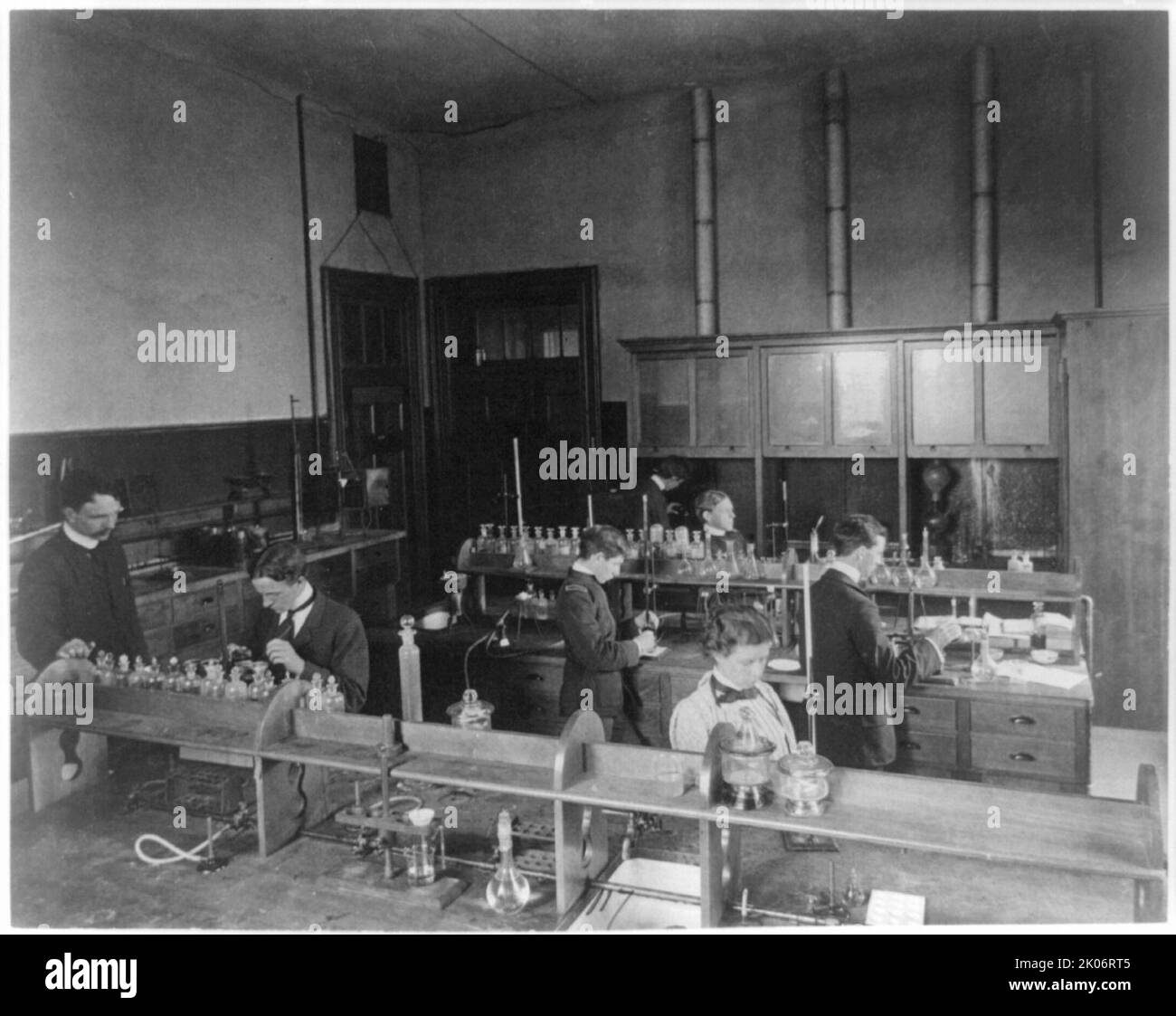 Lab school history hi-res stock photography and images - Alamy