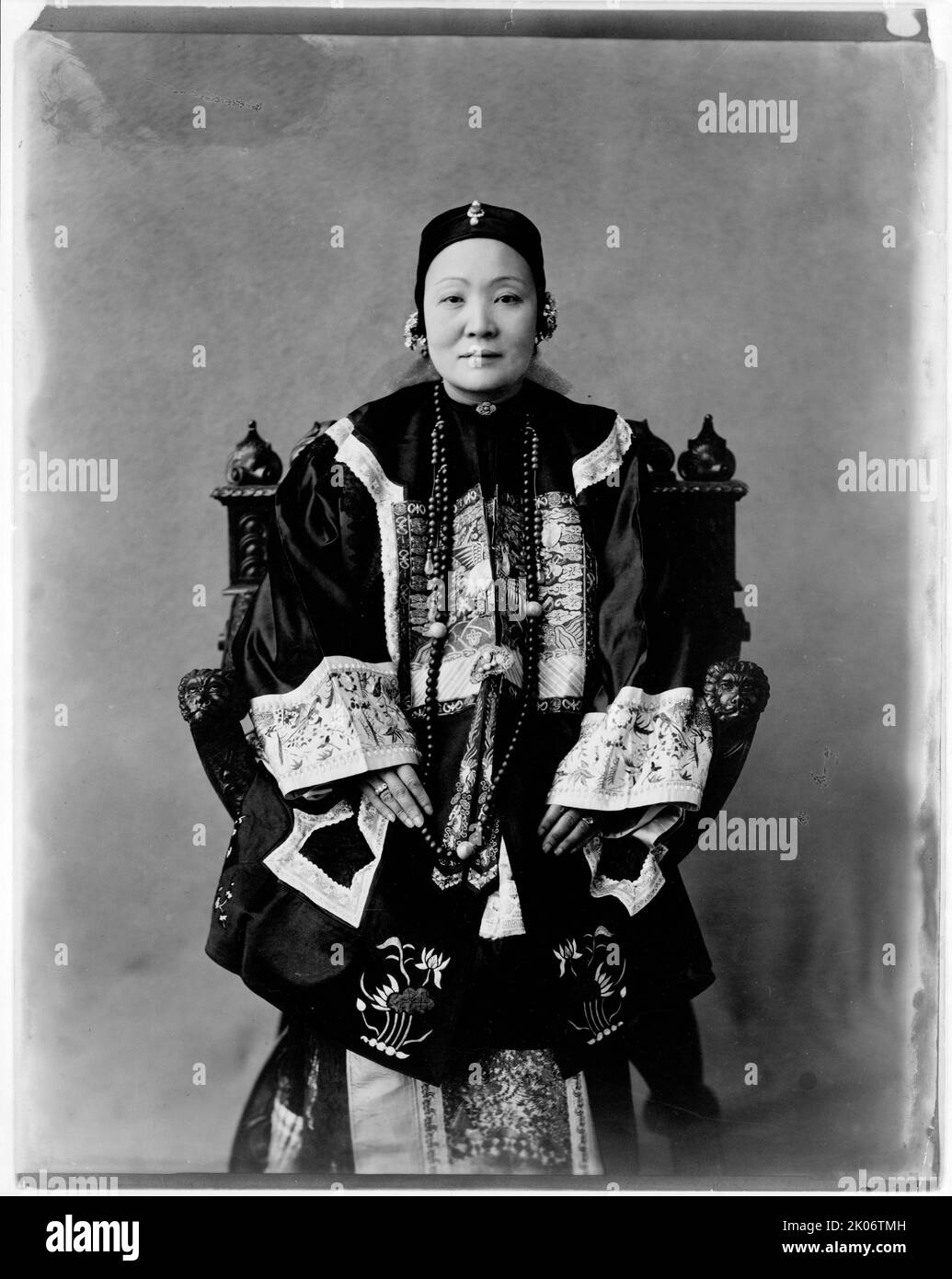 Traditional chinese prints Black and White Stock Photos & Images - Alamy