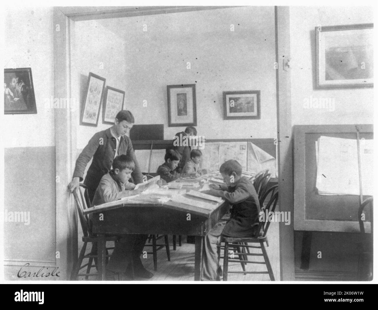 Carlisle, 1901. Indian School, Carlisle, Pa. Children in newspaper and ...