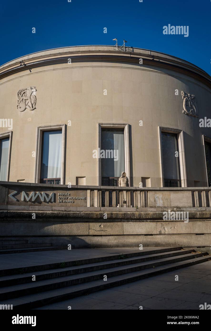 Museum of Modern Art, Musée d'Art Moderne de Paris, a major municipal ...