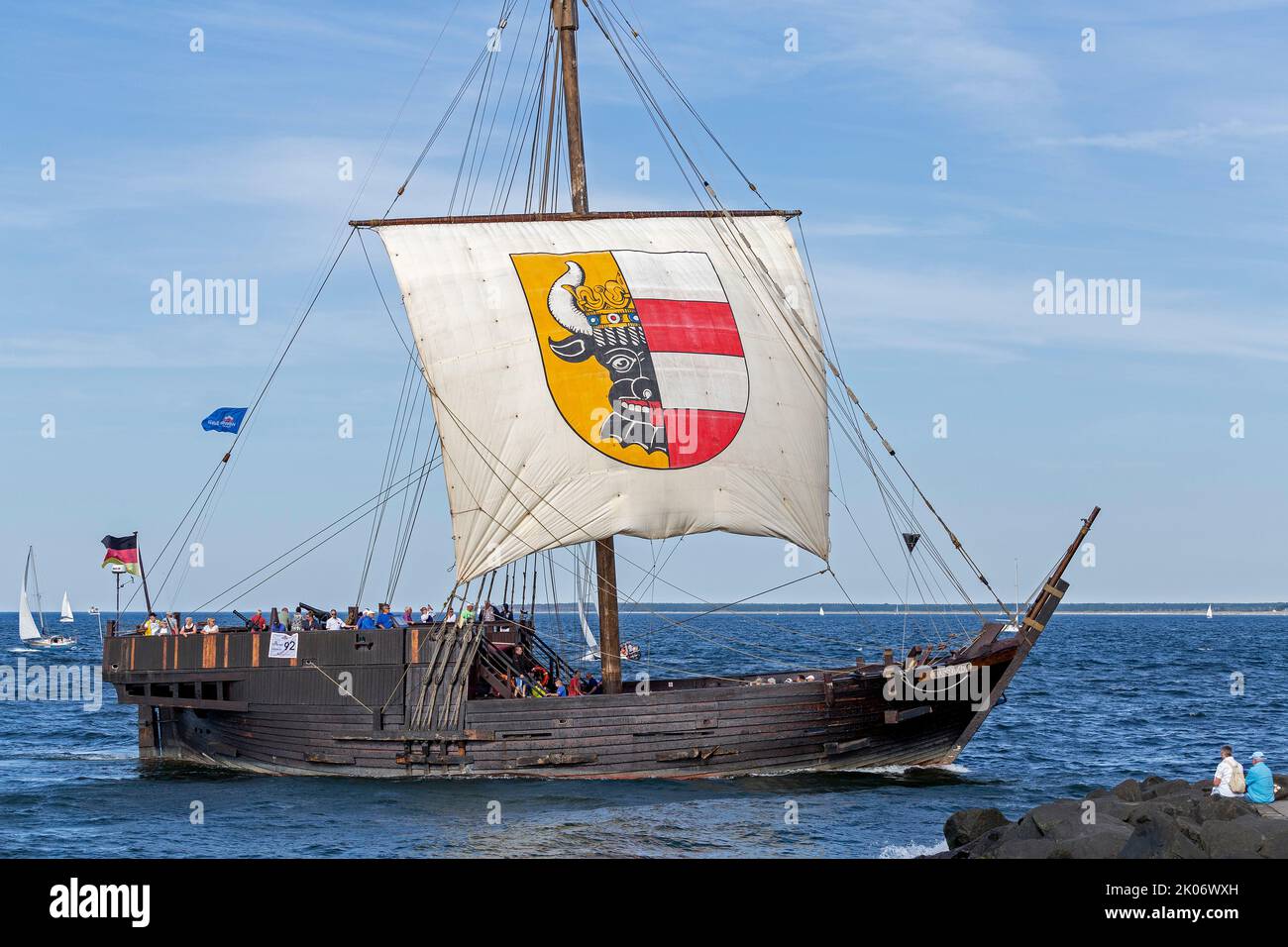 Cog ship hi-res stock photography and images - Alamy