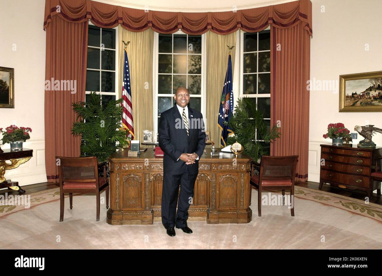 Visit of Secretary Alphonso Jackson and aides to the Ronald Reagan ...