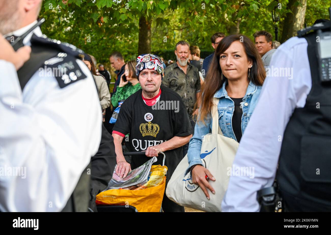 Proclamation of king charles iii hi-res stock photography and images ...